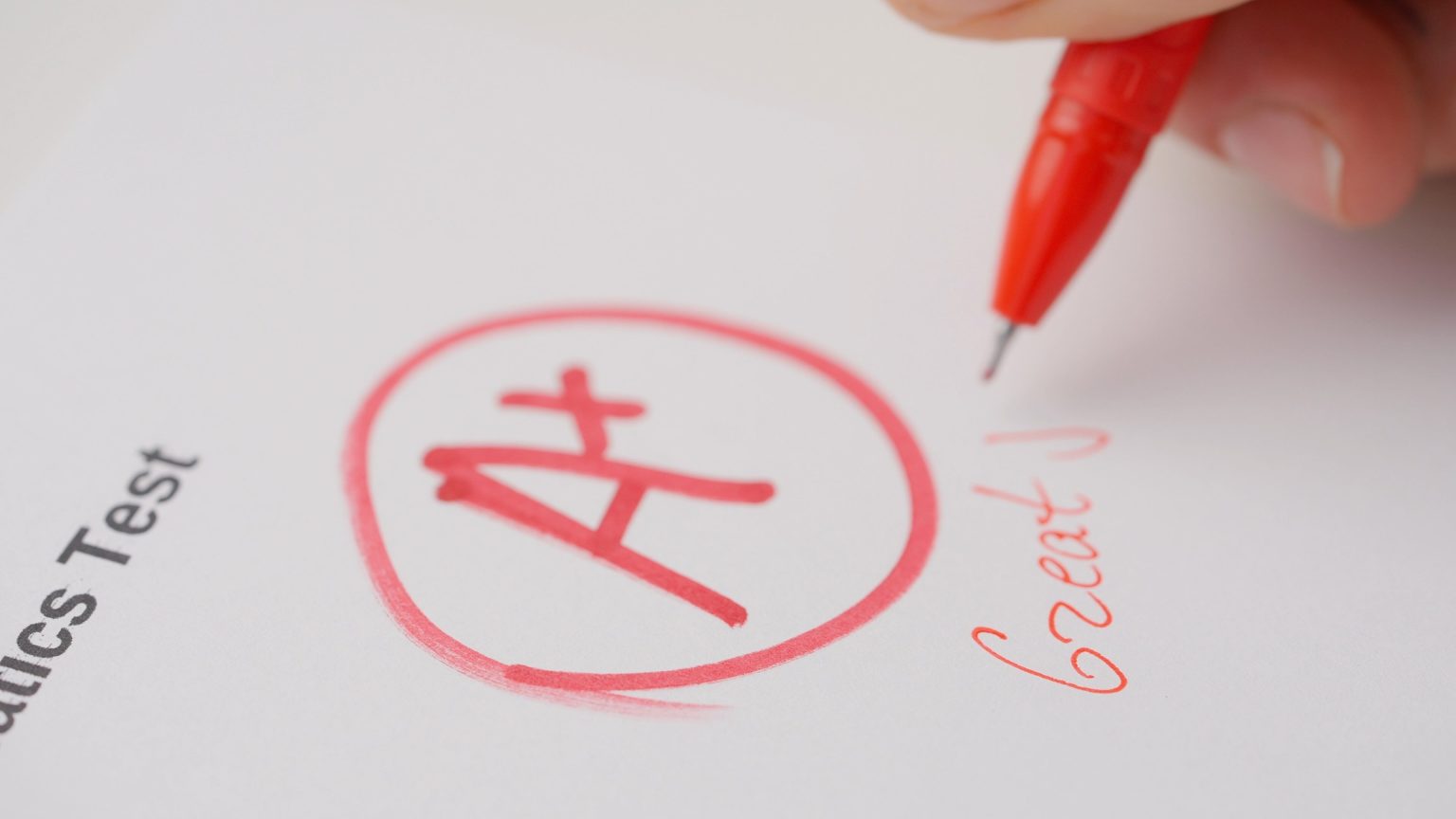 6 Easy AI PDF Shortcuts Every Educator Needs - iScanner