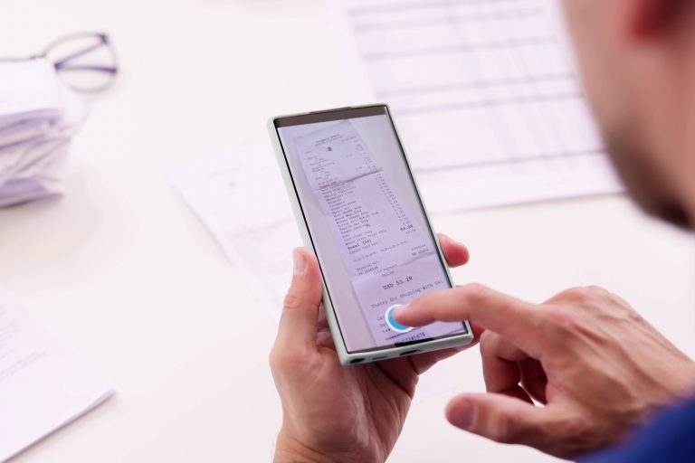 6 Best Receipt Scanner Apps for 2025 - iScanner